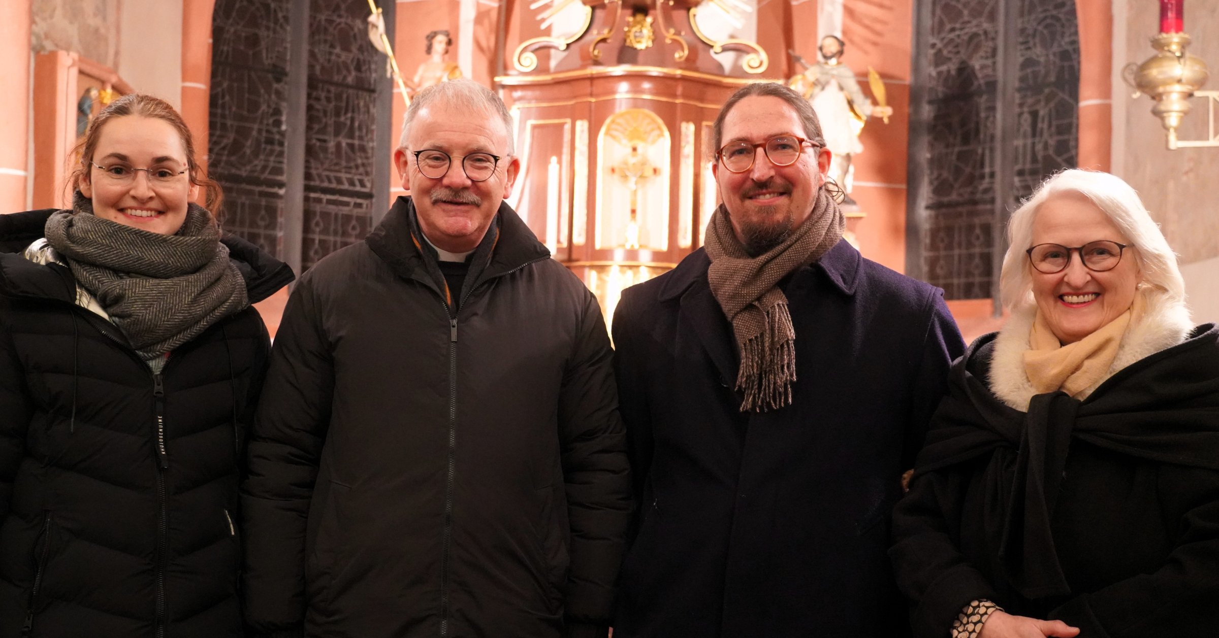 JProf. Dr. Samuel Acloque hält Vortrag in der Filialkirche in Schleich ...